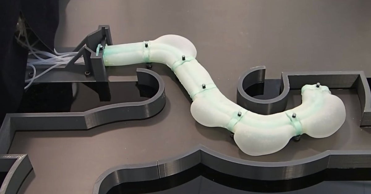 Robot Squid Can Traverse A Maze Like A Pro | HuffPost UK Tech