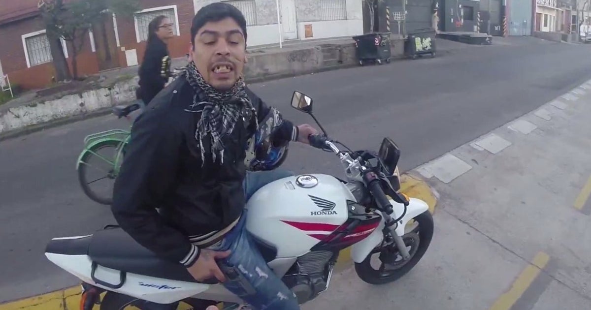 Attempted Robbery At Gunpoint Gets Caught On GoPro | HuffPost UK Tech