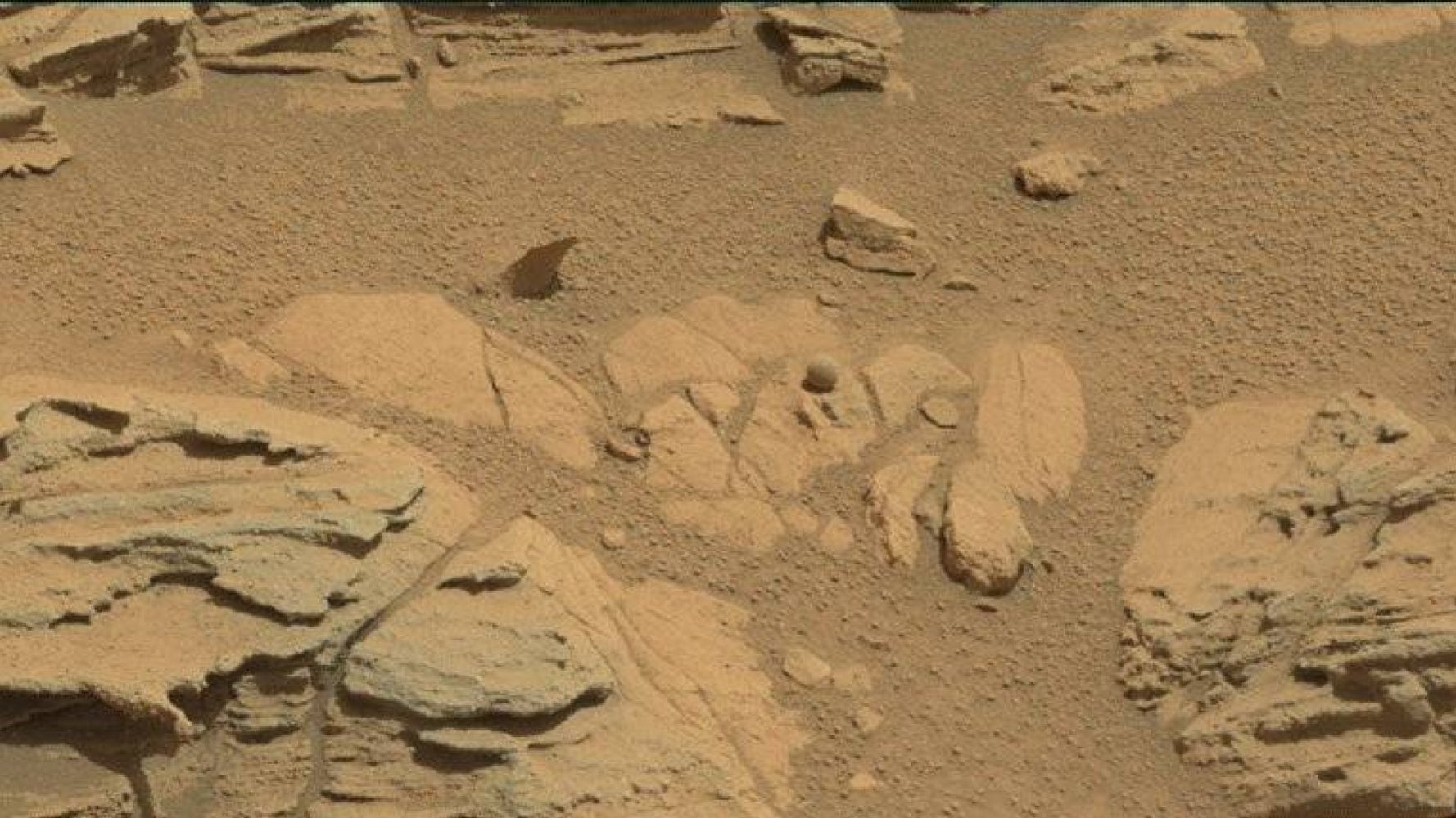 'Golf Ball' Found On Mars | HuffPost UK Tech