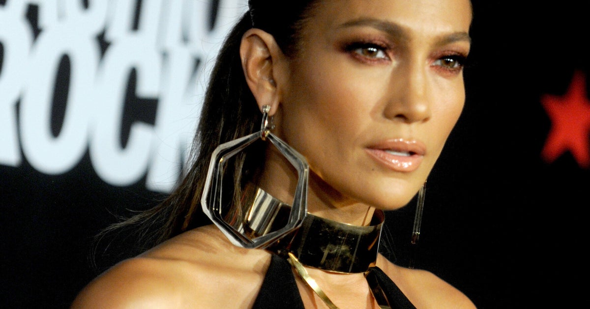 Jennifer Lopez In Car Accident With Twins And Pal Leah Remini, 'On The ...