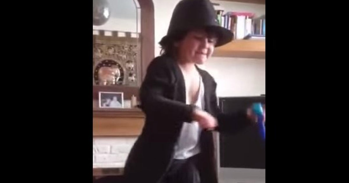 This Toddler's Performance Of Michael Jackson's 'Billie Jean' Is Equal ...