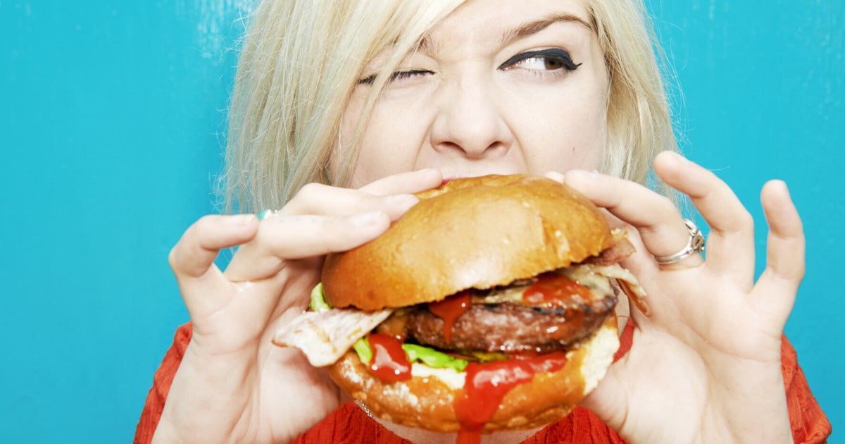 How To Eat A Burger Without Making A Mess | HuffPost UK Life