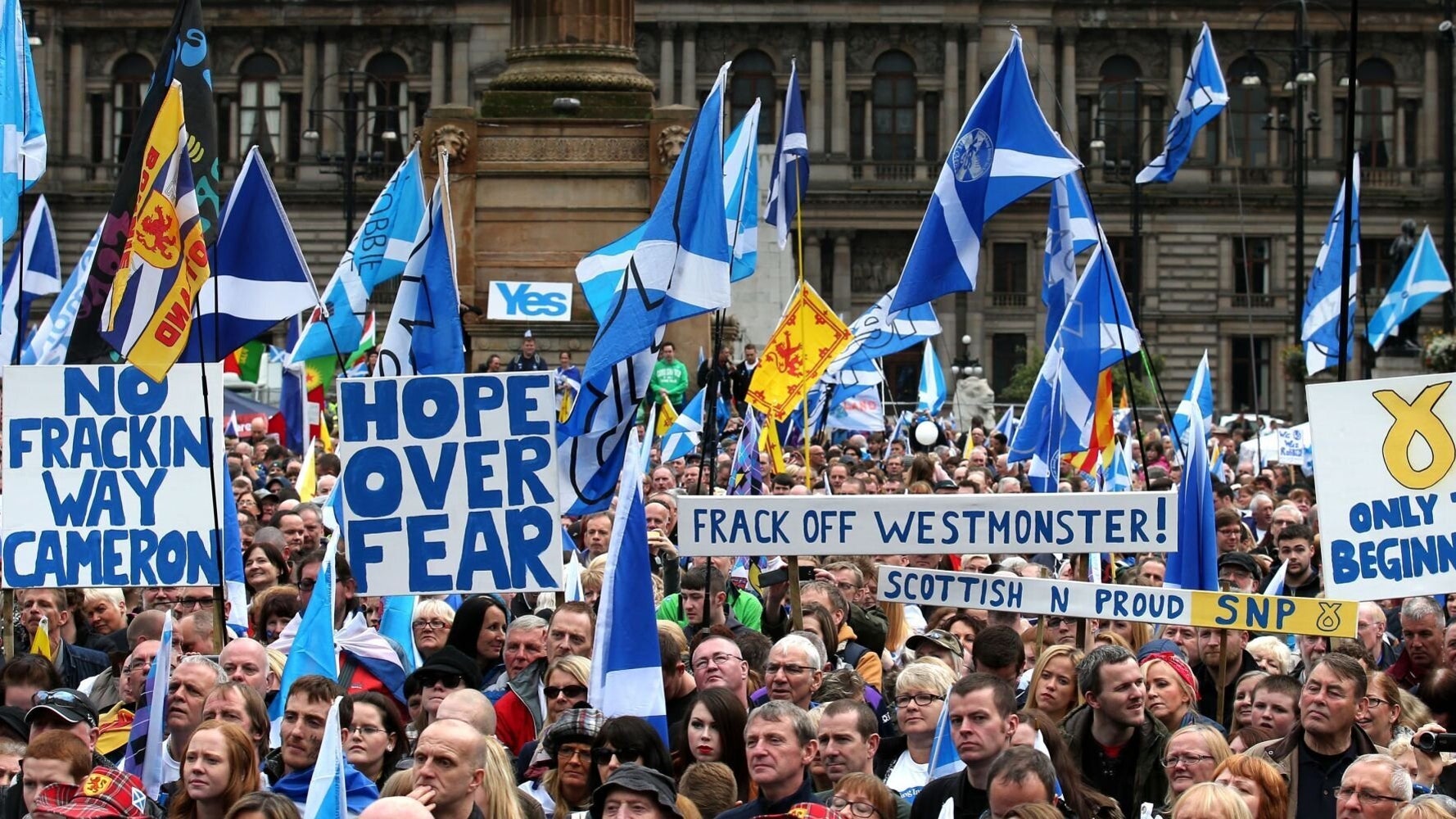 Scottish Independence Rally Draws Thousands To Glasgow's George Square ...