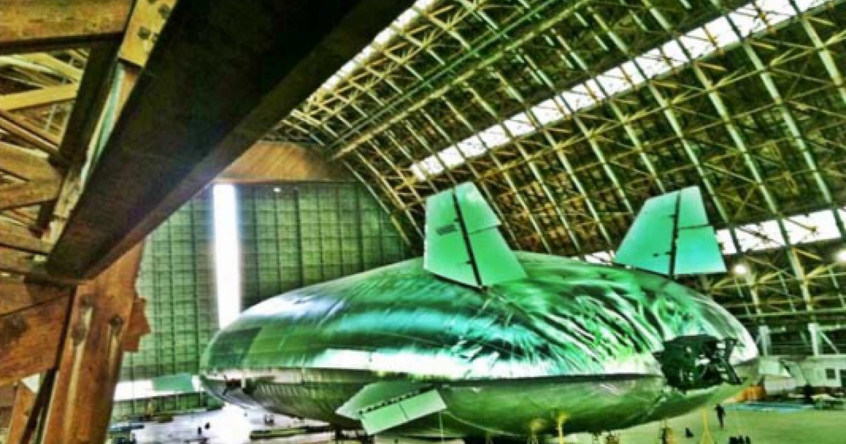 Futuristic Aeroscraft Blimp-Plane Moves For The First Time (VIDEO ...