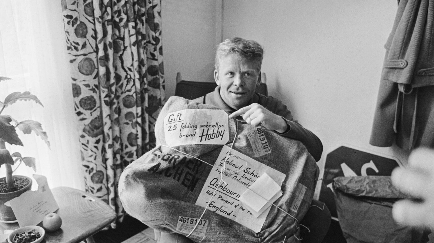 Helmut Haller, First Goalscorer In 1966 World Cup Final, Dies (PICTURES ...