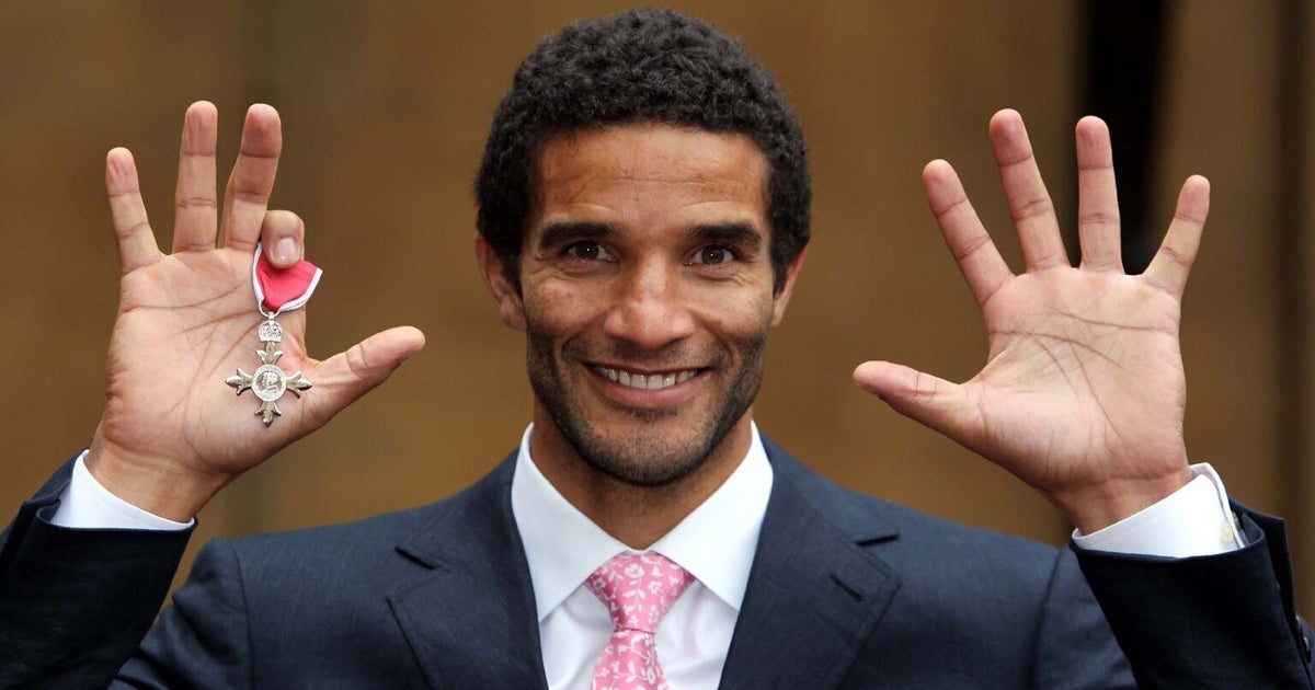 David James Receives MBE From Prince Charles (PICTURES) | HuffPost UK Sport
