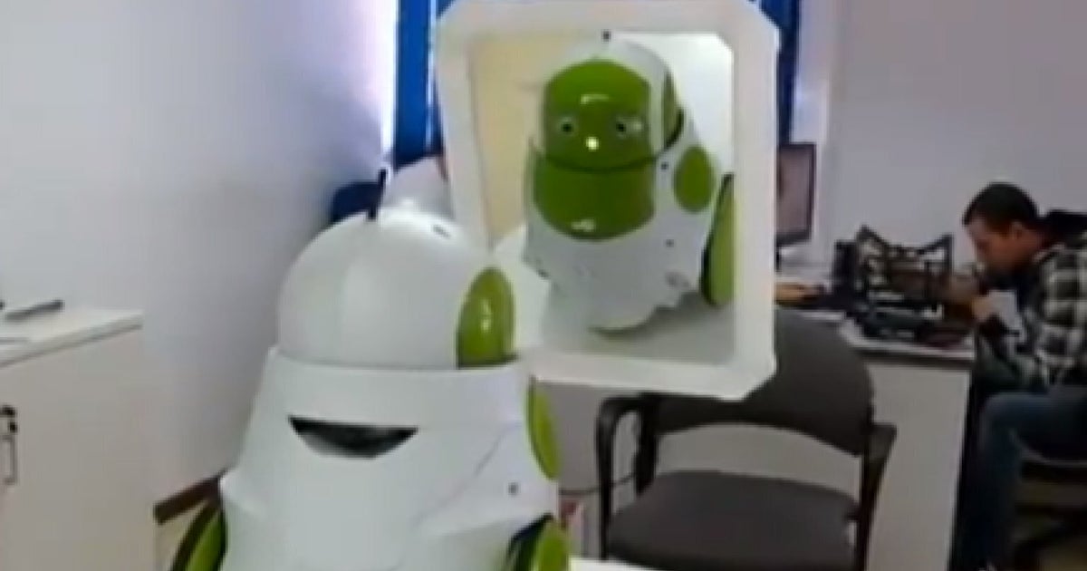Robot Sees Itself In The Mirror For The First Time (VIDEO) | HuffPost ...