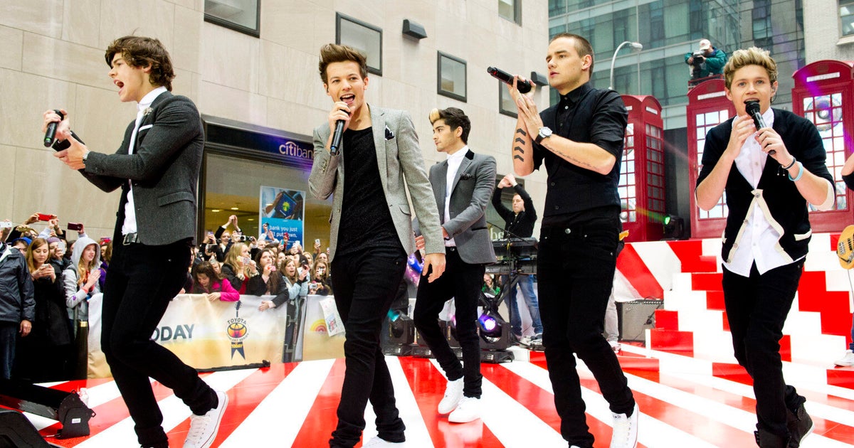 One Direction On The Today Show: 1D Ignore The Rain To Perform In Front ...