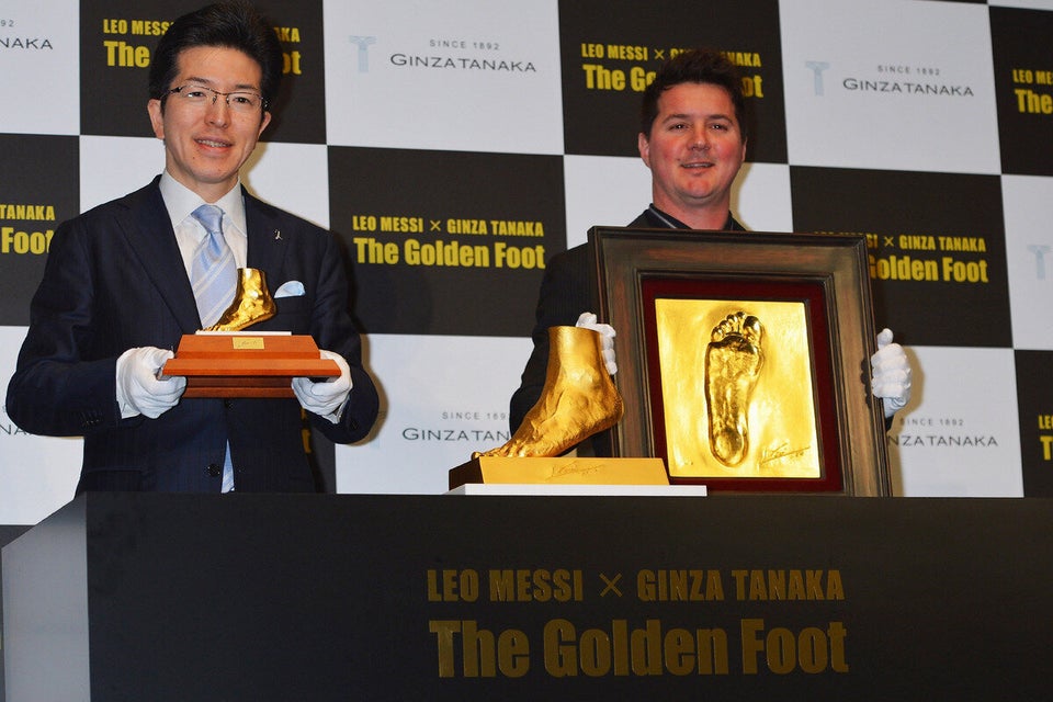 Lionel Messi's £3.5m Golden Foot (PICTURES) | HuffPost UK Sport
