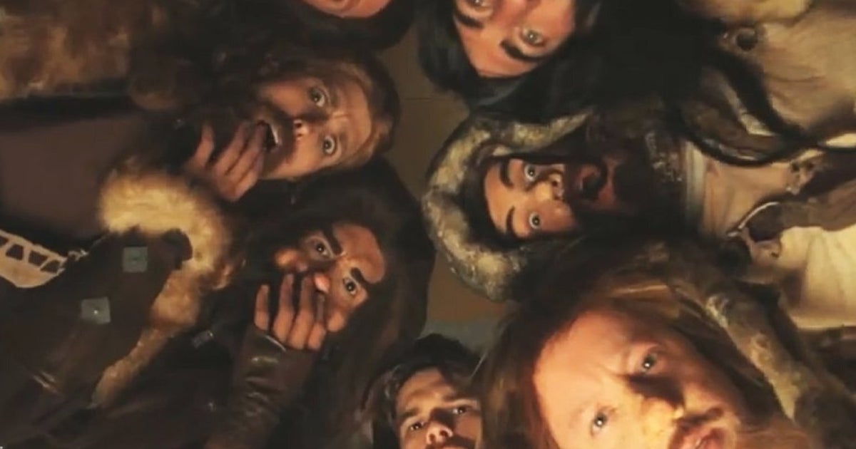 'The Hobbit: An Unexpected Journey' Review: Peter Jackson Builds Epic ...