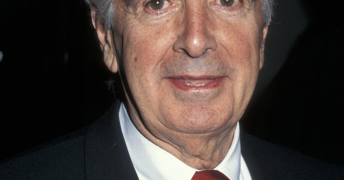 Milo O'Shea, 'Cheers' And 'Frasier' Actor, Dies Aged 86 | HuffPost UK ...