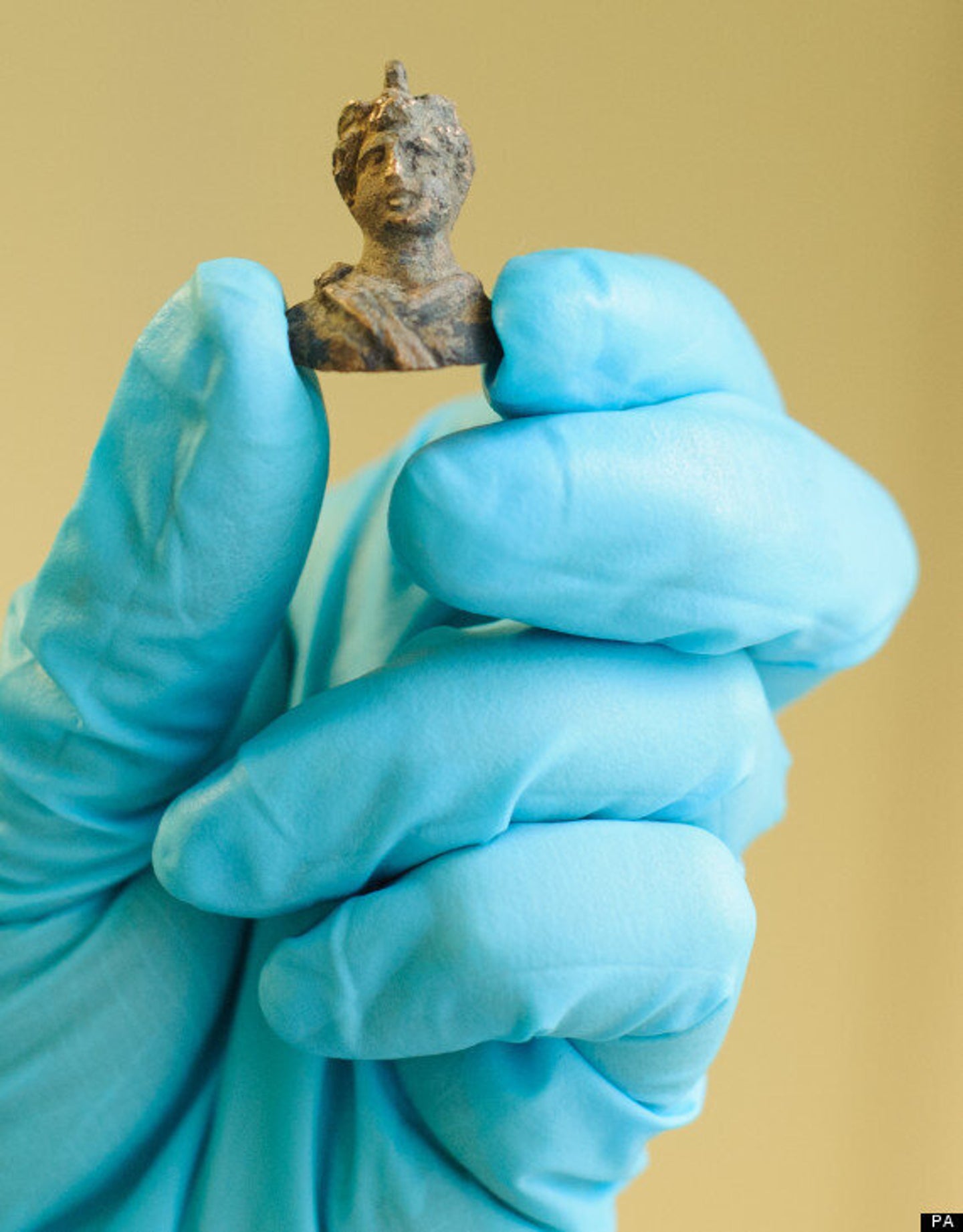 Roman Treasure Found In London's Bloomberg Archaeological Dig (PICTURES ...