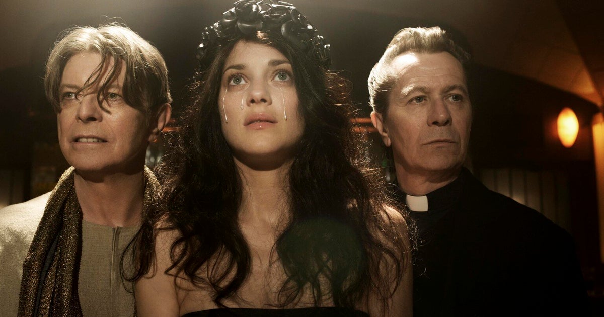 WATCH: David Bowie Debuts 'The Next Day' Video, With Help From Gary ...