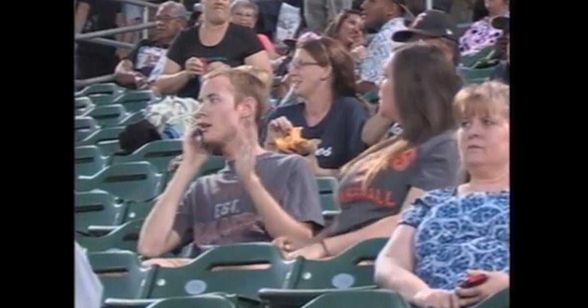 Pda Fail Man Ignores Girlfriend On Jumbotron Kiss Cam She Pours Drink On Him We Laugh Video