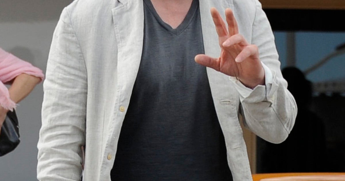 Keanu Reeves Cuts A Scruffy Figure At Cannes Film Festival (PICTURES ...