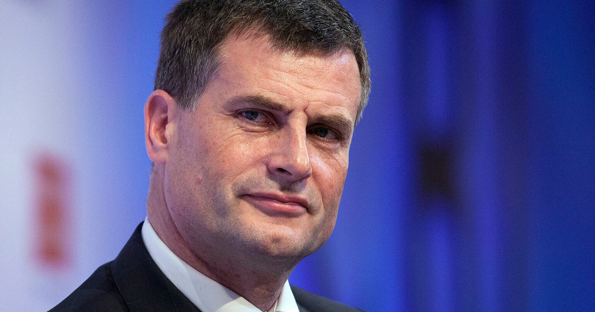 O2 CEO Ronan Dunne Interview: Why 4G Will Make Us Happier People ...