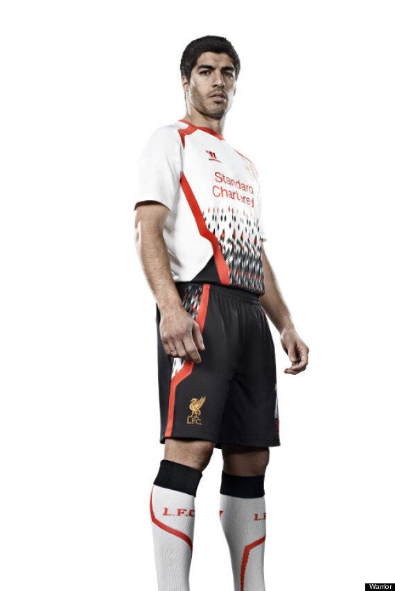 Liverpool Unveil 2013-14 Warrior Away Kit (PICTURES) | HuffPost UK