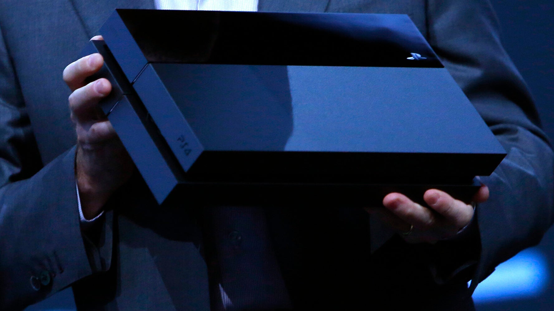 PS4 In Pictures: Sony Unveils PlayStation 4 Box, Games And Price ...