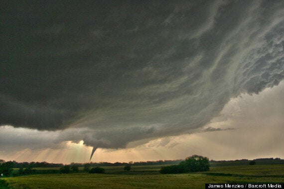James Menzies, British Storm Chaser Who Was Afraid Of Thunder, Shows ...