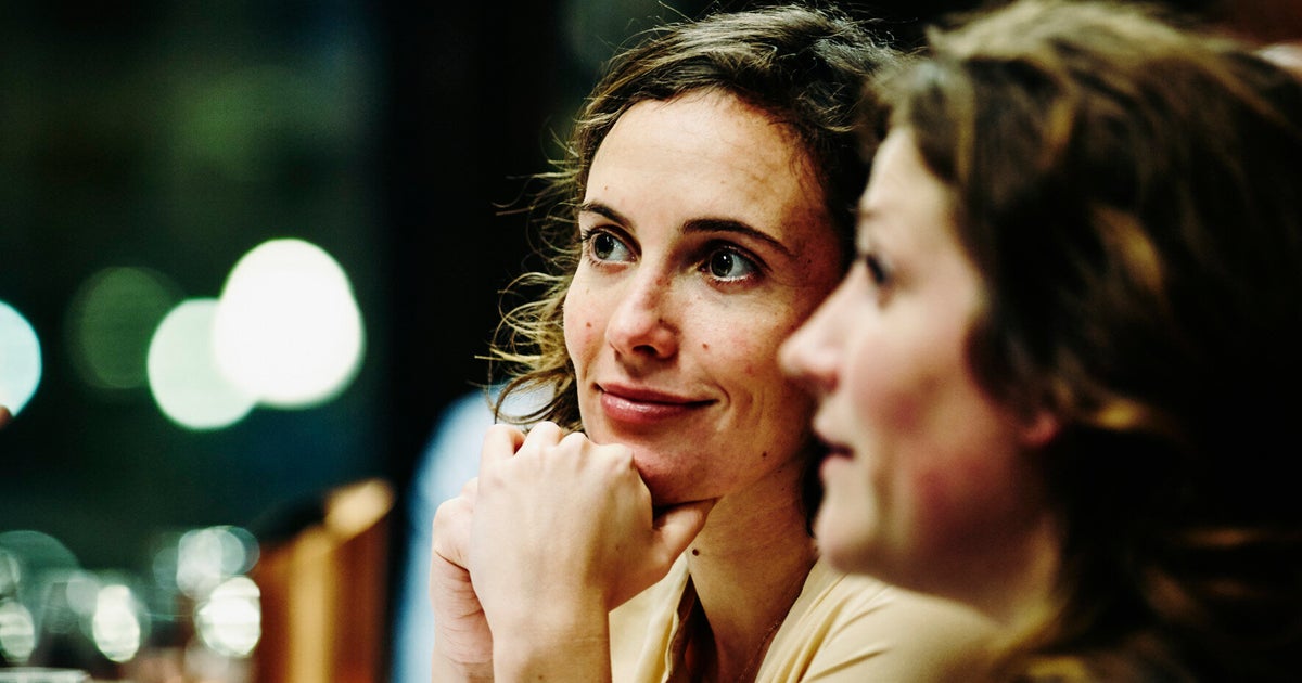 The 9 Stages of a Mums' Night Out | HuffPost UK Parents