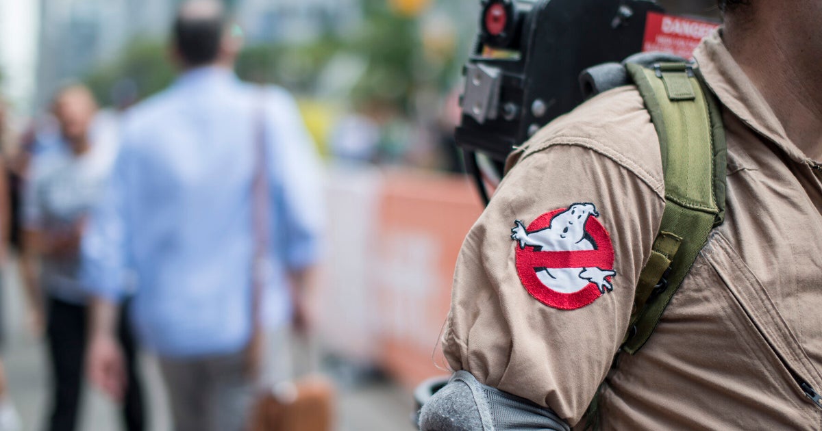 Why the New Ghostbusters Movie Means So Much to a 30-Year-Old Nerd Girl ...