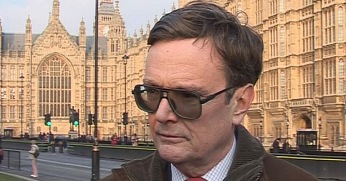 Lord Oakeshott Quits Lib Dems After Failing To Oust Nick Clegg ...