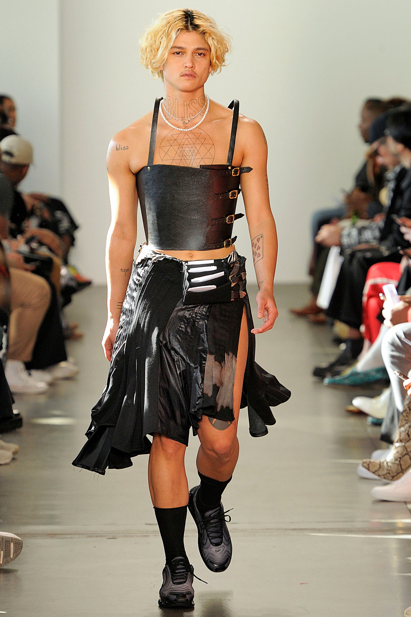 Iconic LGBTQ Moments From Some Of Fashion's Biggest Runways | HuffPost Life