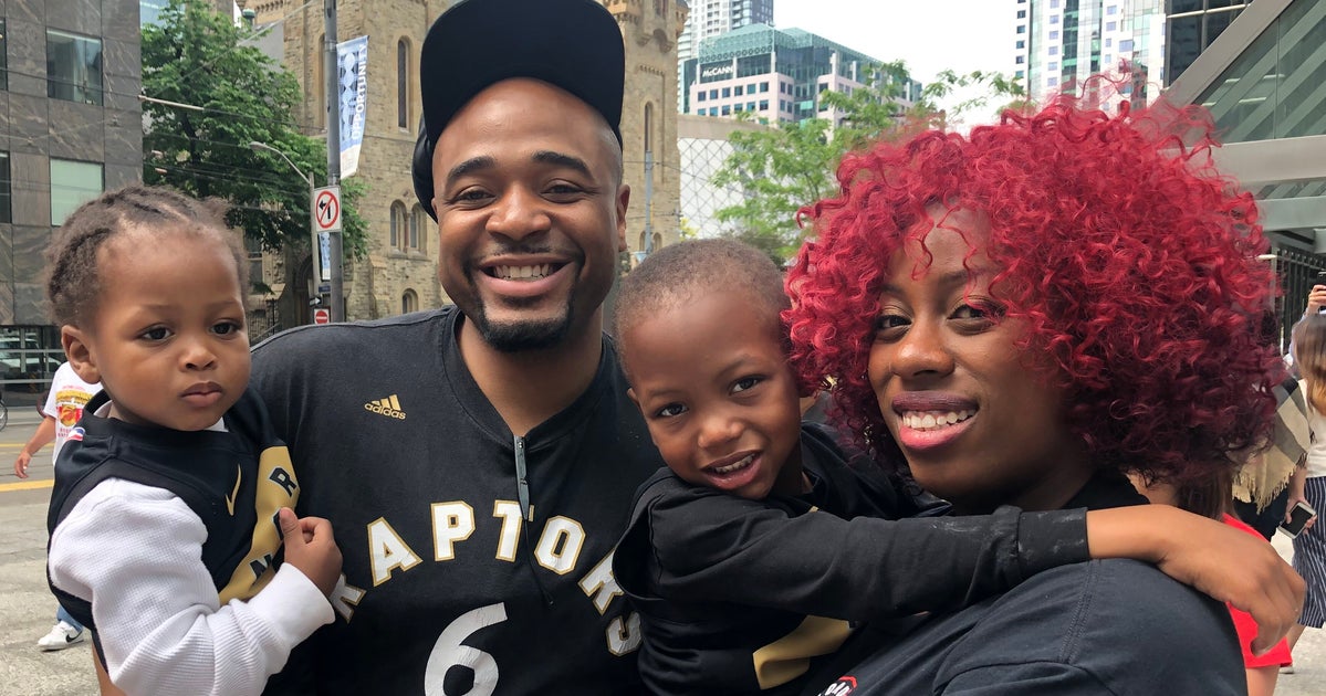 Raptors Parade Fan Stories: Meet The We Of 'We The North' | HuffPost Life