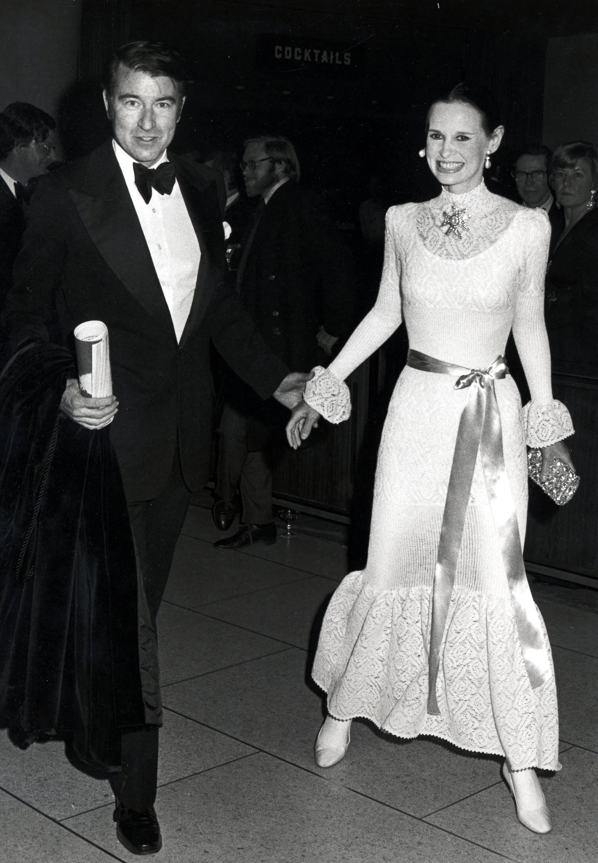 Photos Of Some Of Gloria Vanderbilt's Most Iconic Fashion Moments ...