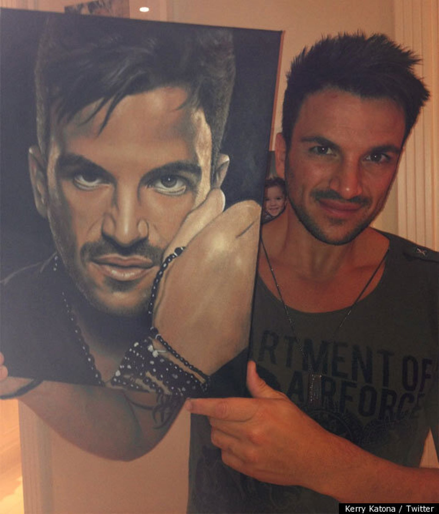 Kerry Katona Presents Peter Andre With Portrait By Boyfriend Steve Alce ...