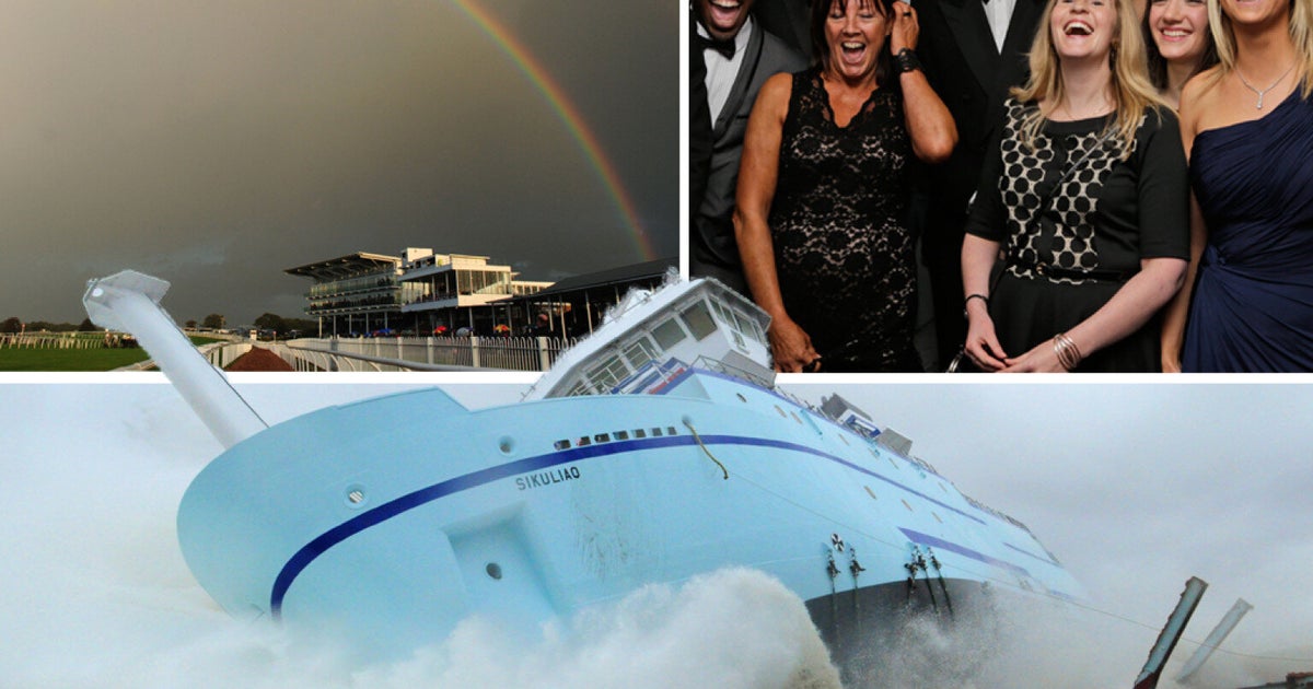 Pictures Of The Day Live:18th October 2012 | HuffPost UK News