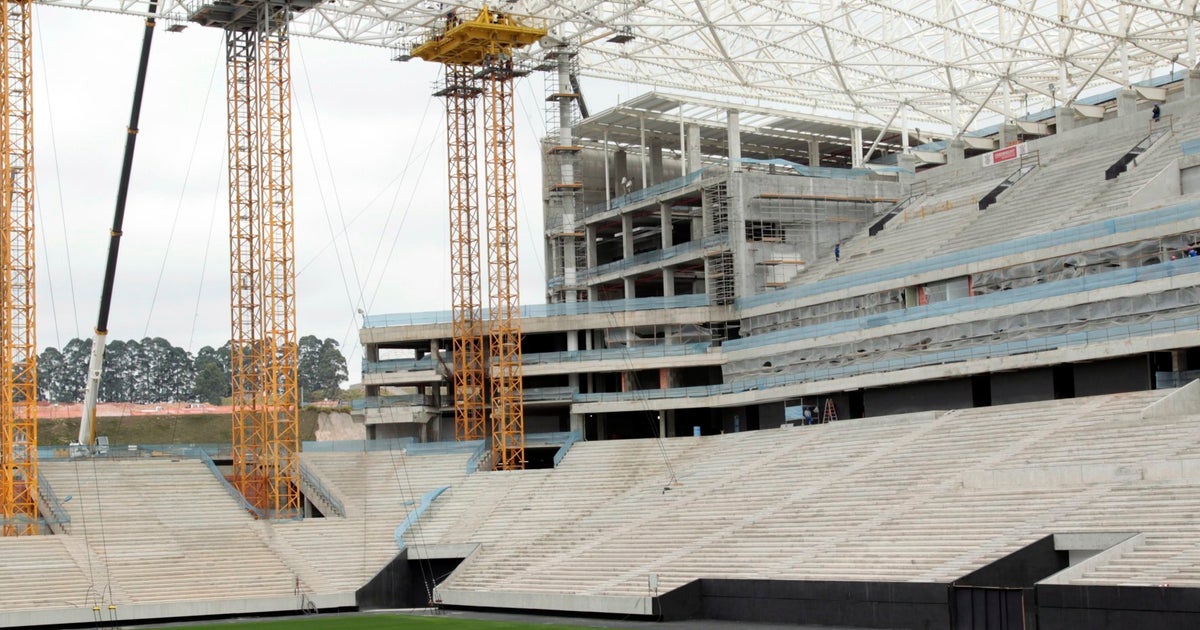 Brazil World Cup Stadium Collapse: Two Killed (PICTURES) | HuffPost UK ...
