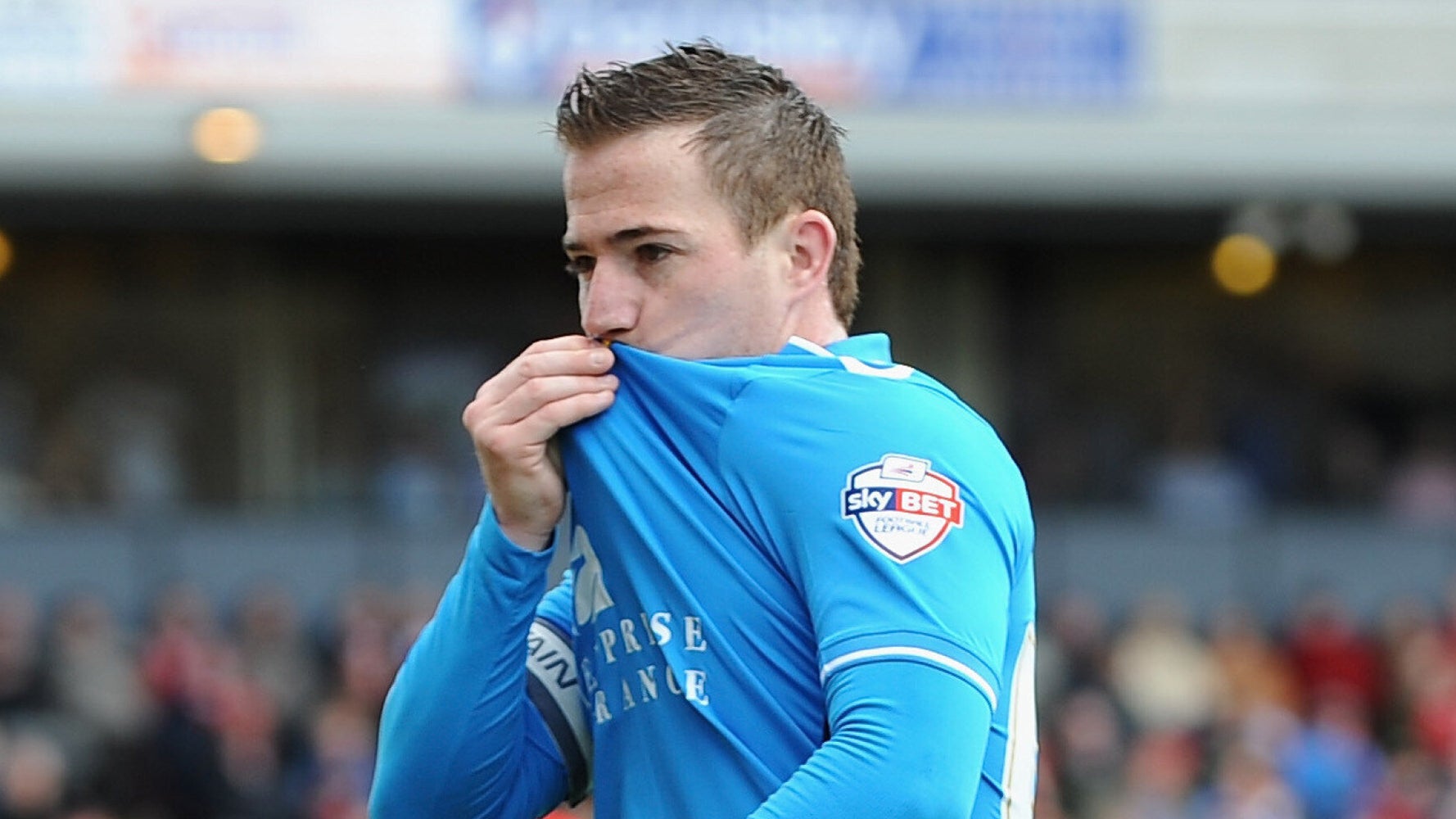 Ross McCormack Joins Fulham For £11m: Best Viral Internet Reactions ...