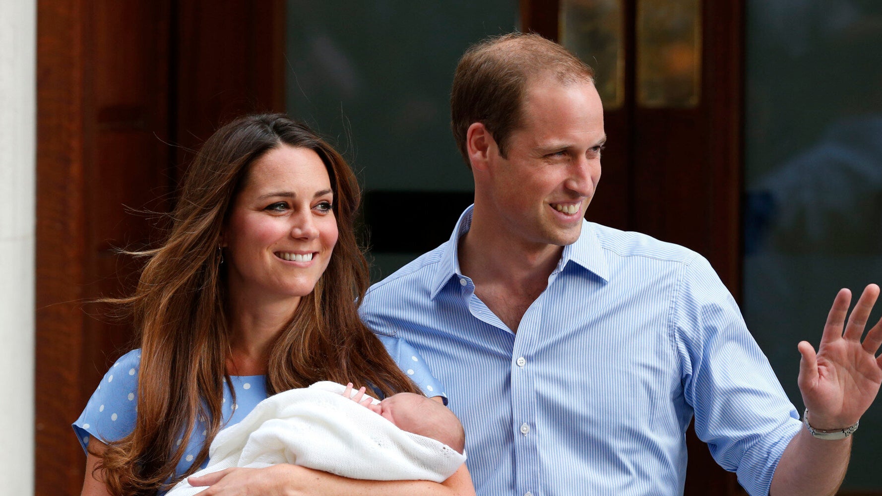 Royal Baby News Livestream: Kate Middleton Gives Birth To A Girl ...