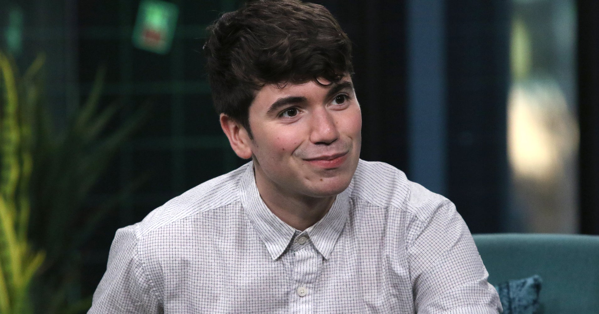 Before 'Booksmart,' Noah Galvin Was A Standout In The Musical 'Alice By ...