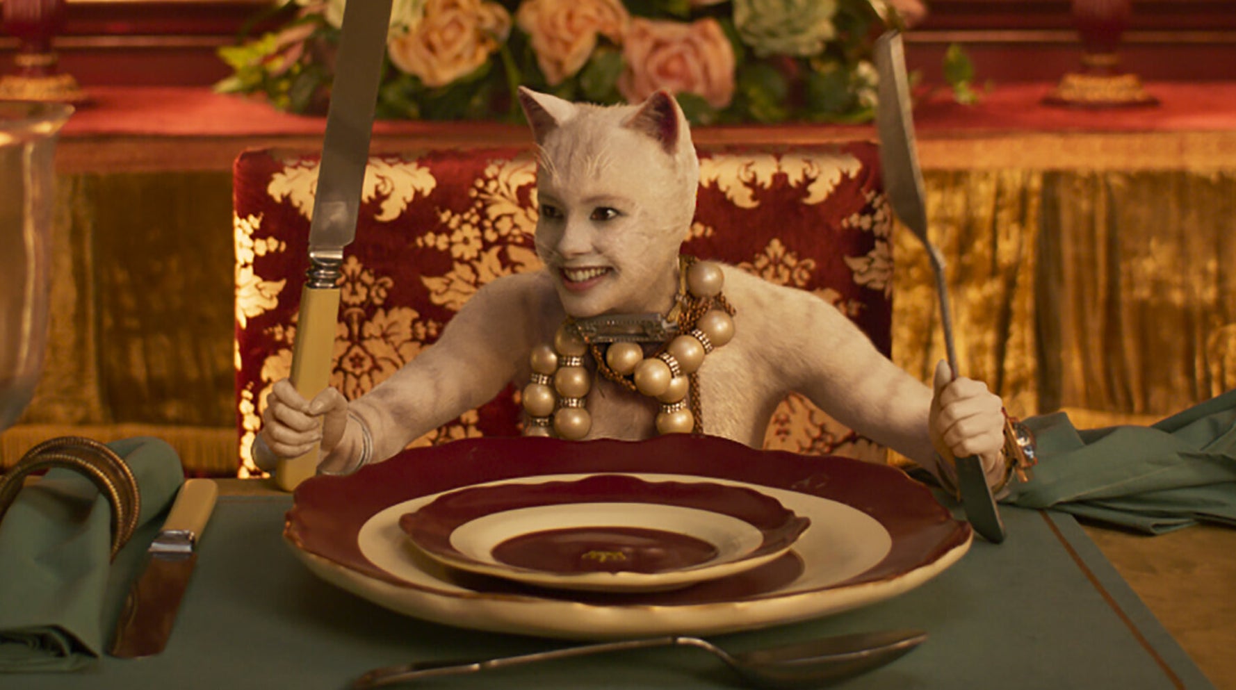 Someone Mashed Up 'Cats' And 'Us,' And Jordan Peele Is Here For it ...