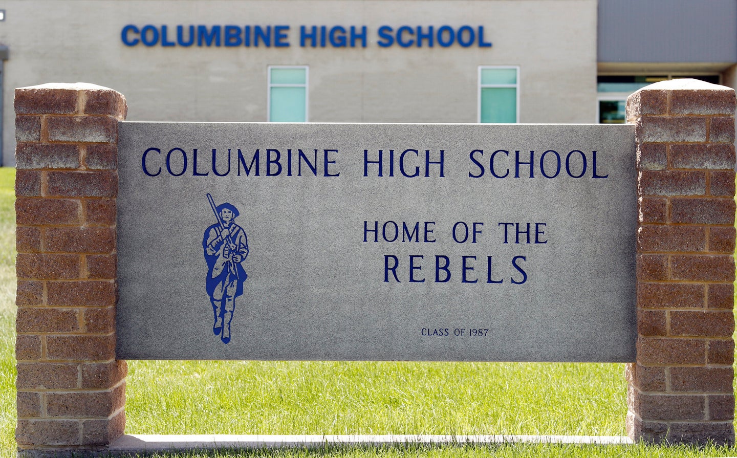 After Debate On Rebuilding Columbine High School, Officials Say It Will ...