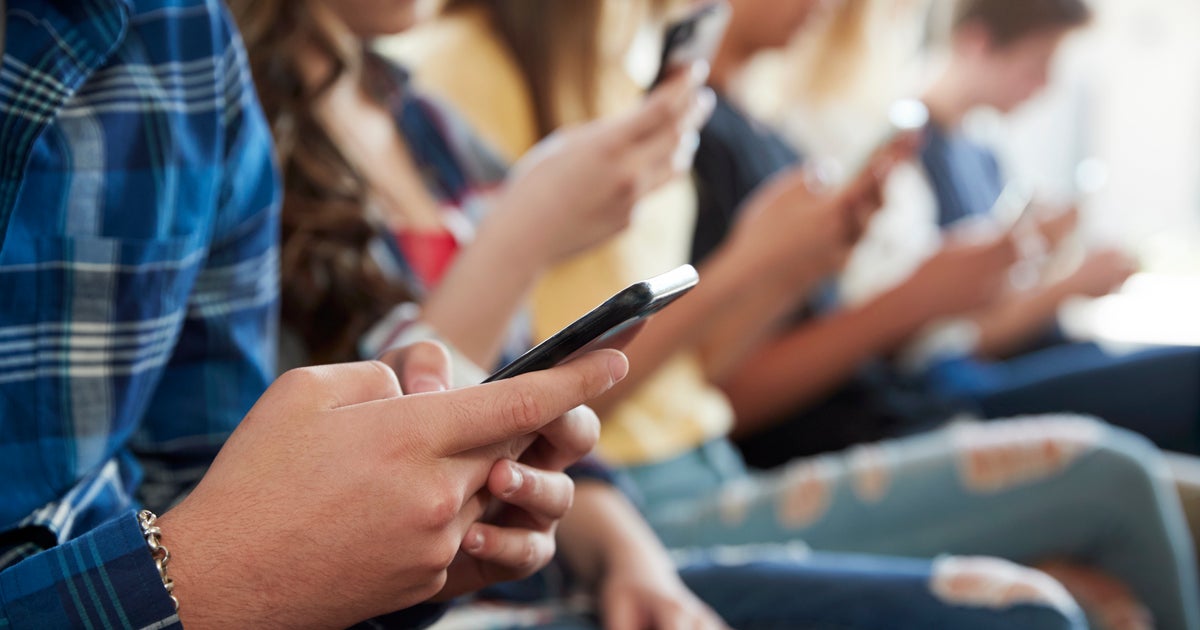 NSPCC: 200,000 Secondary School Kids 'May Have Been Groomed Online ...