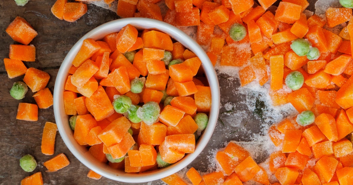 8 Common Mistakes We Make Cooking Frozen Vegetables | HuffPost Life