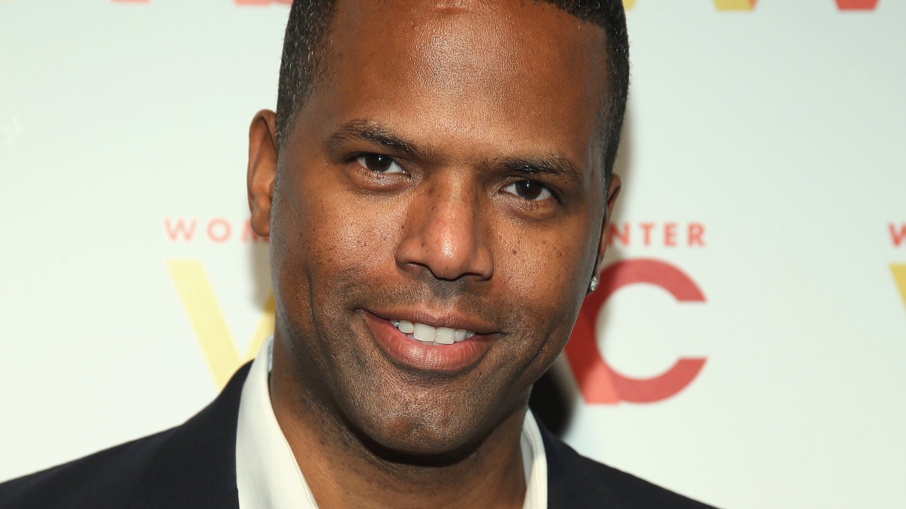 'Extra' Host A.J. Calloway, Warner Bros. Part Ways Amid Misconduct ...