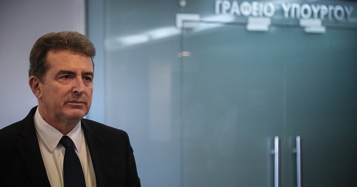 Μιχάλης Χρυσοχοΐδης: Θα κερδίσει το μεγάλο στοίχημα; | HuffPost Greece ...