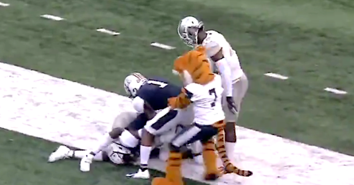 Jackson State Mascot Penalized For Unsportsmanlike Conduct | HuffPost ...