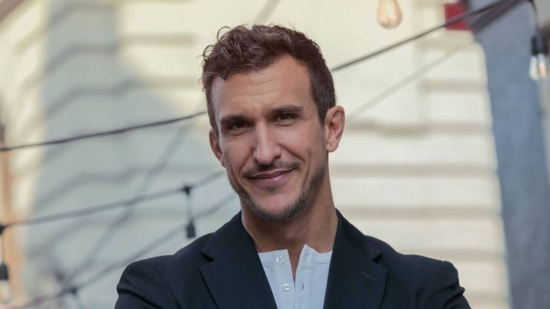 Francisco Randez s'ouvre sur la maladie de sa conjointe | HuffPost ...