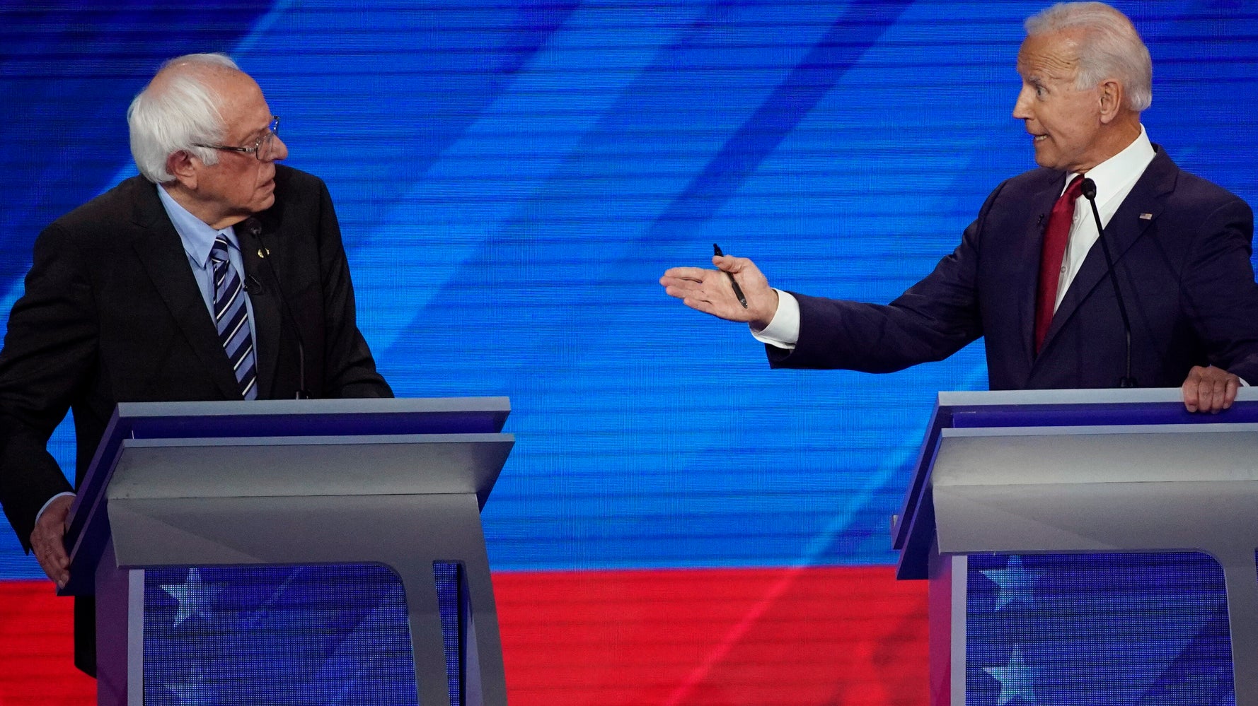 Democratic Front-Runners Spar On Stage For The First Time In Houston ...