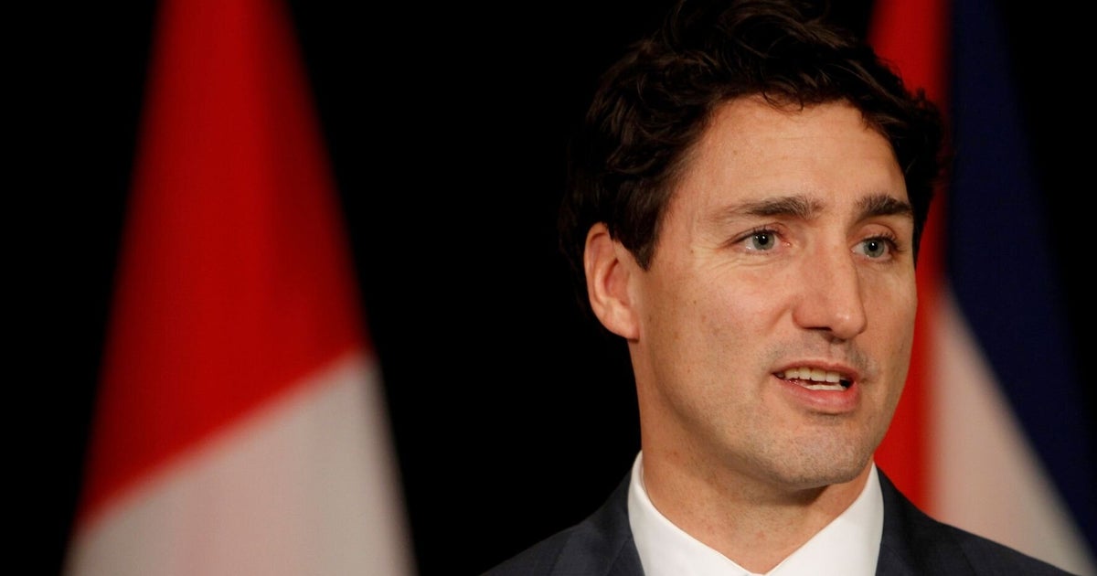 Justin Trudeau's Grey Cup Video Message Met With Boos | HuffPost News
