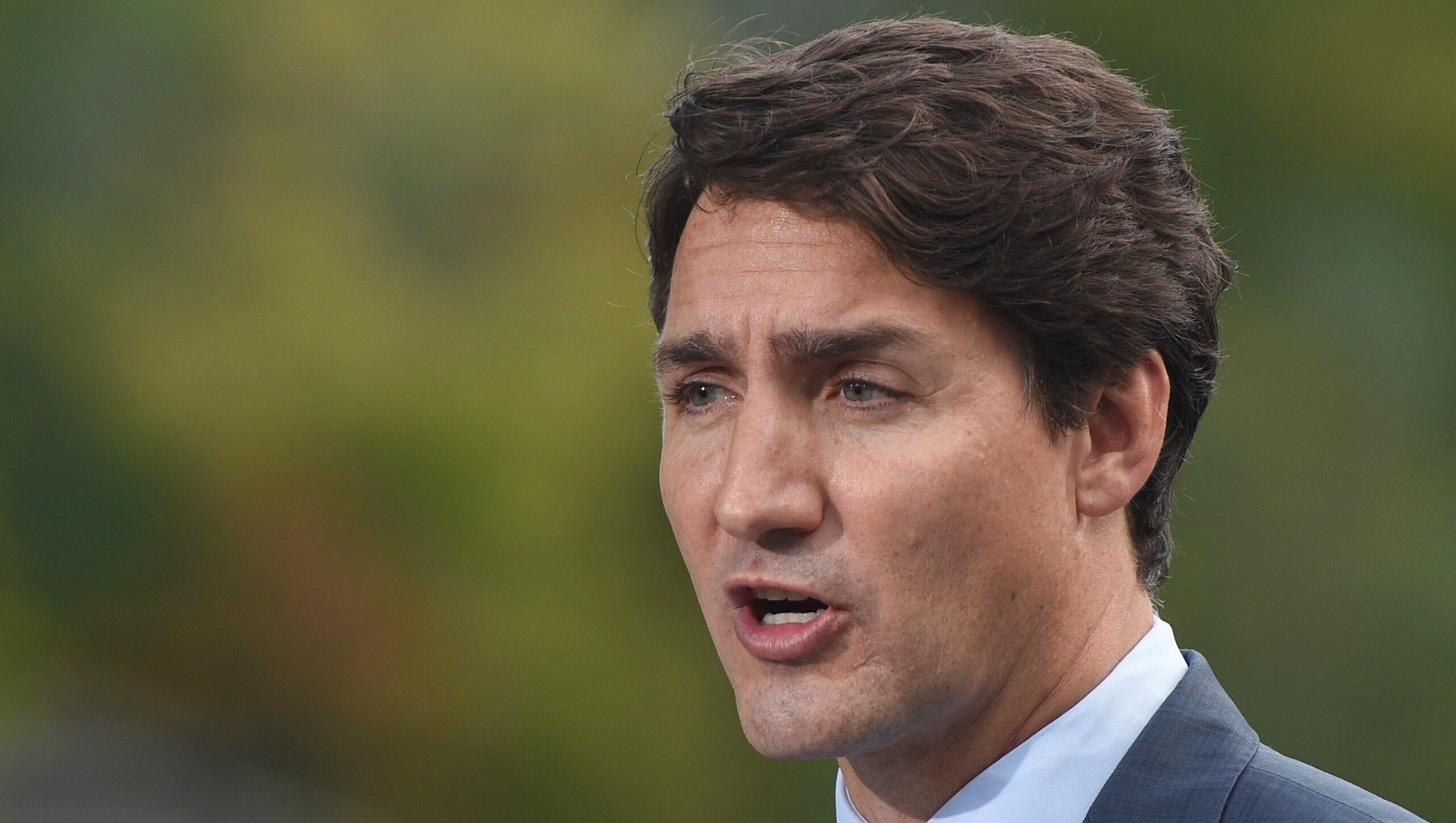 Justin Trudeau Wore Brownface At School Party | HuffPost Latest News