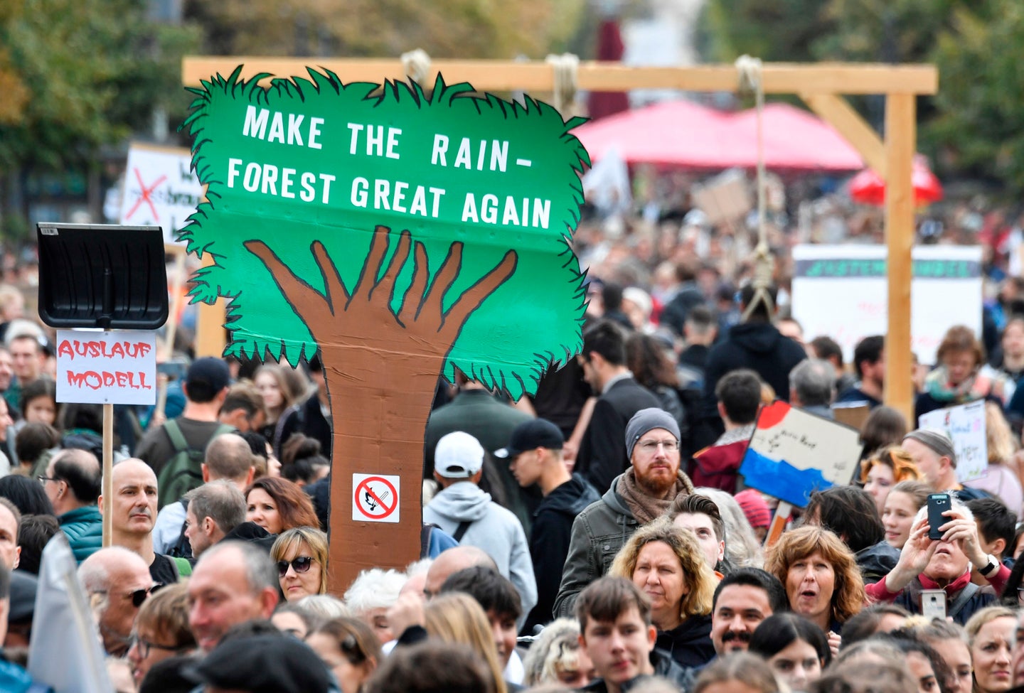 The Best Signs From The Climate Change Rallies Around The World ...