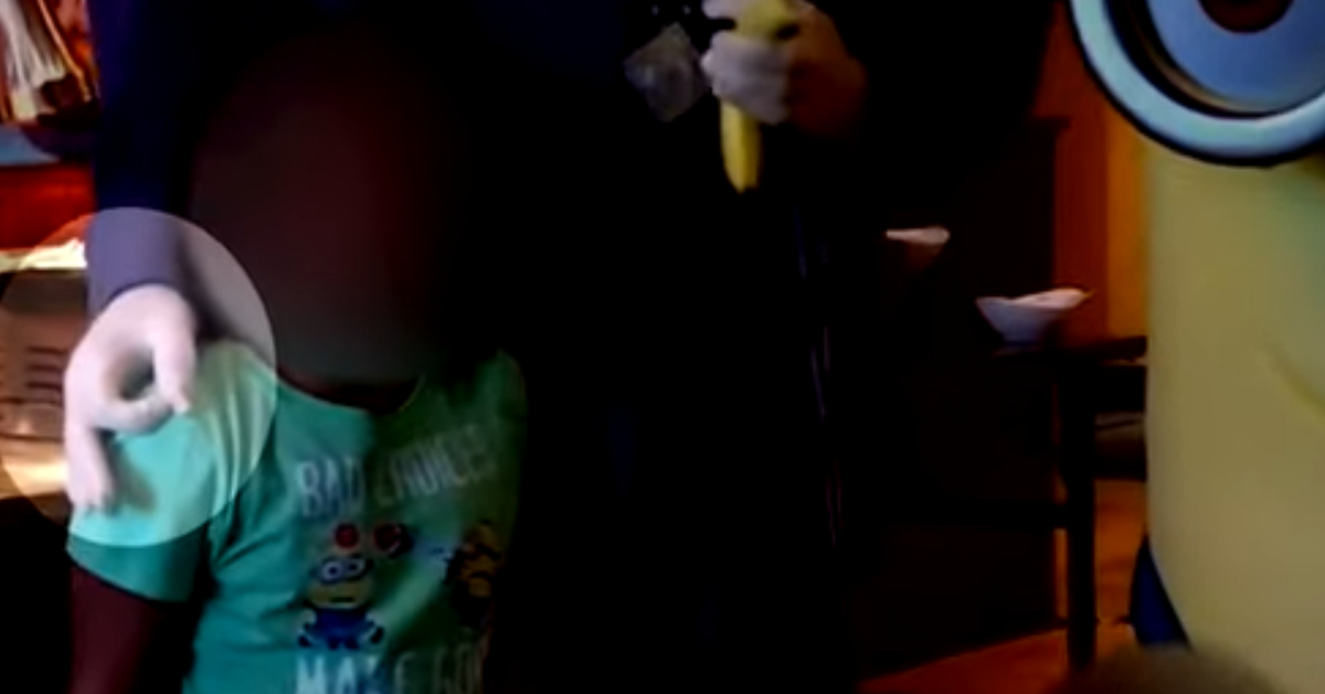 Universal Orlando Employee Fired After Making ‘OK’ Hate Symbol In Girl ...