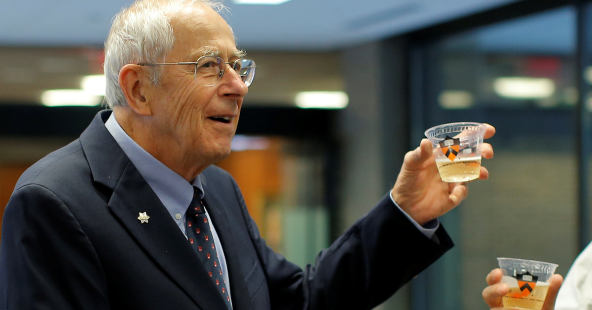 ️ Manitoba-Born Scientist James Peebles Wins 2019 Nobel Prize In ...