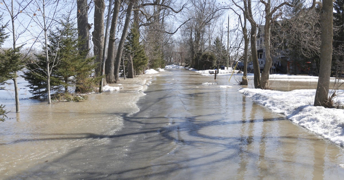 Alberta Flood Warnings Expand | HuffPost News